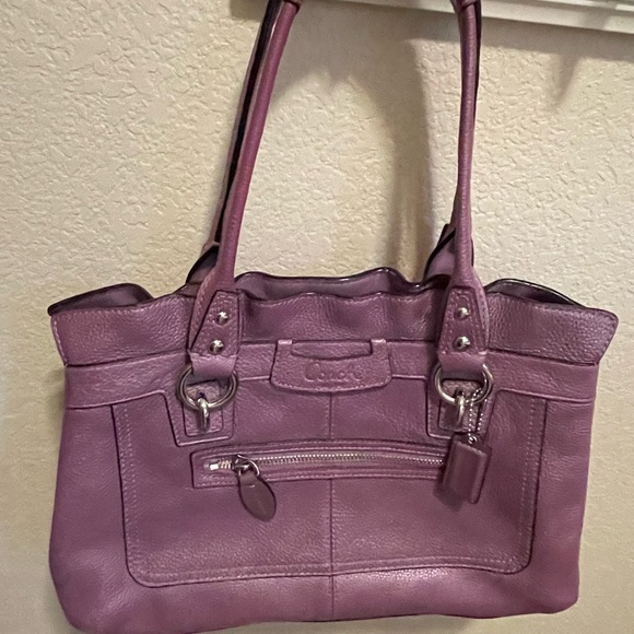 Coach | Bags | Euc Coach Penelope Lavender Leather Ruffle Shoulder Bag ...